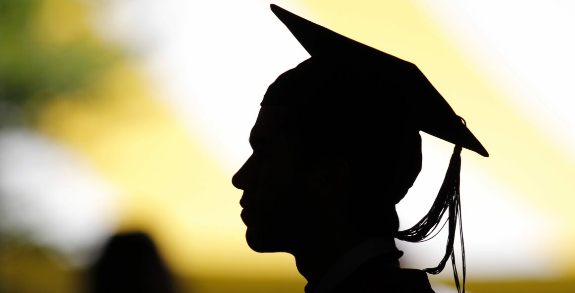 The Official Poor College Student Budget Guide Of 2018 - Neighbor Blog