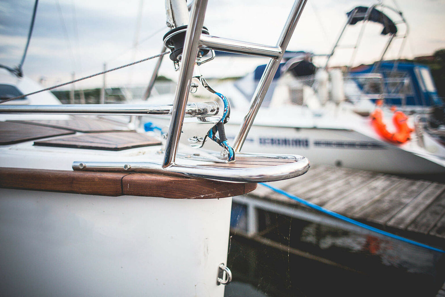 How to Winterize a Boat: 5 Easy Steps - Neighbor Blog