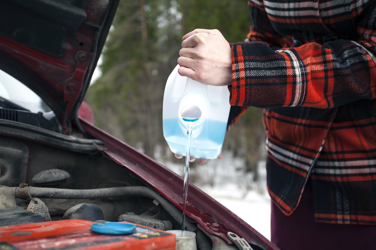 How to Winterize a Car: The Ultimate Guide - Neighbor Blog