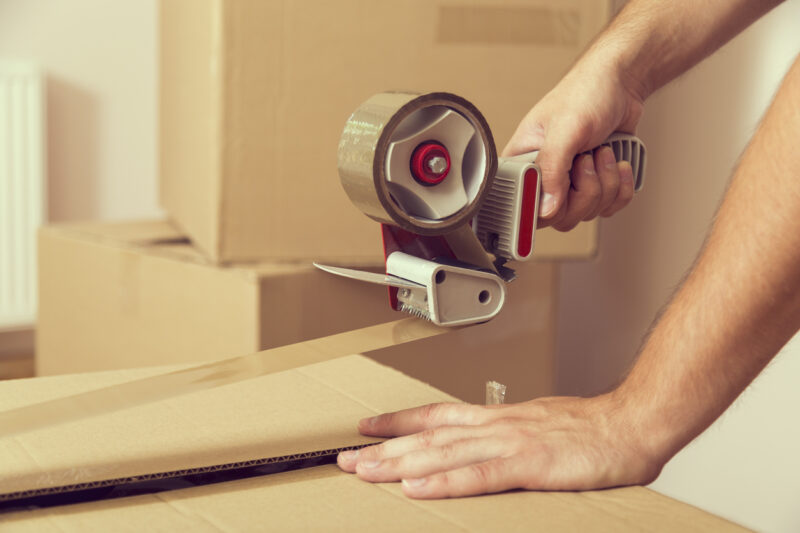 Best Packing Tape for Moving Boxes - Neighbor Blog