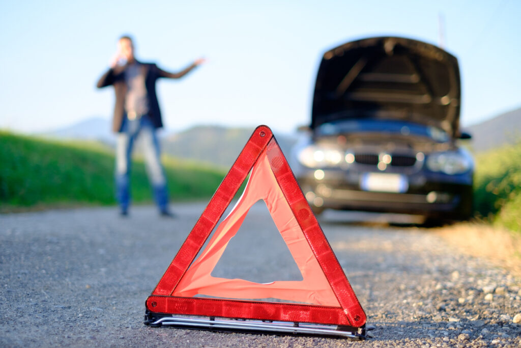 How to Create a Car Emergency Kit - Neighbor Blog