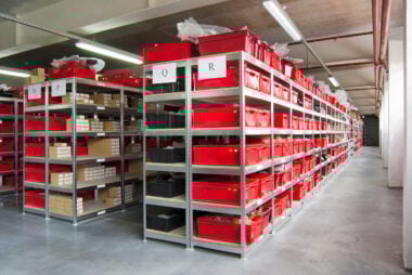7 Warehouse Storage Systems: Their Differences and Advantages ...