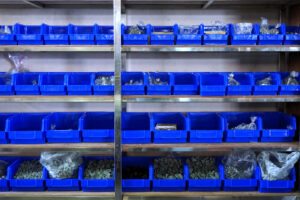 7 Warehouse Storage Systems: Their Differences and Advantages ...