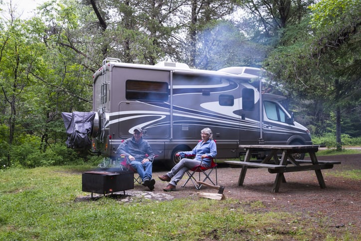 What is It Like Living in an RV Full-Time? - Neighbor Blog