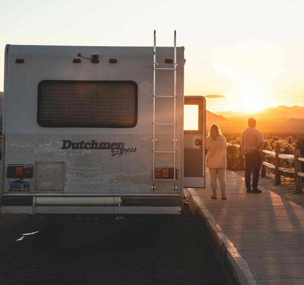 A Guide to Different Types of Motorhomes and Motorhome Classes ...