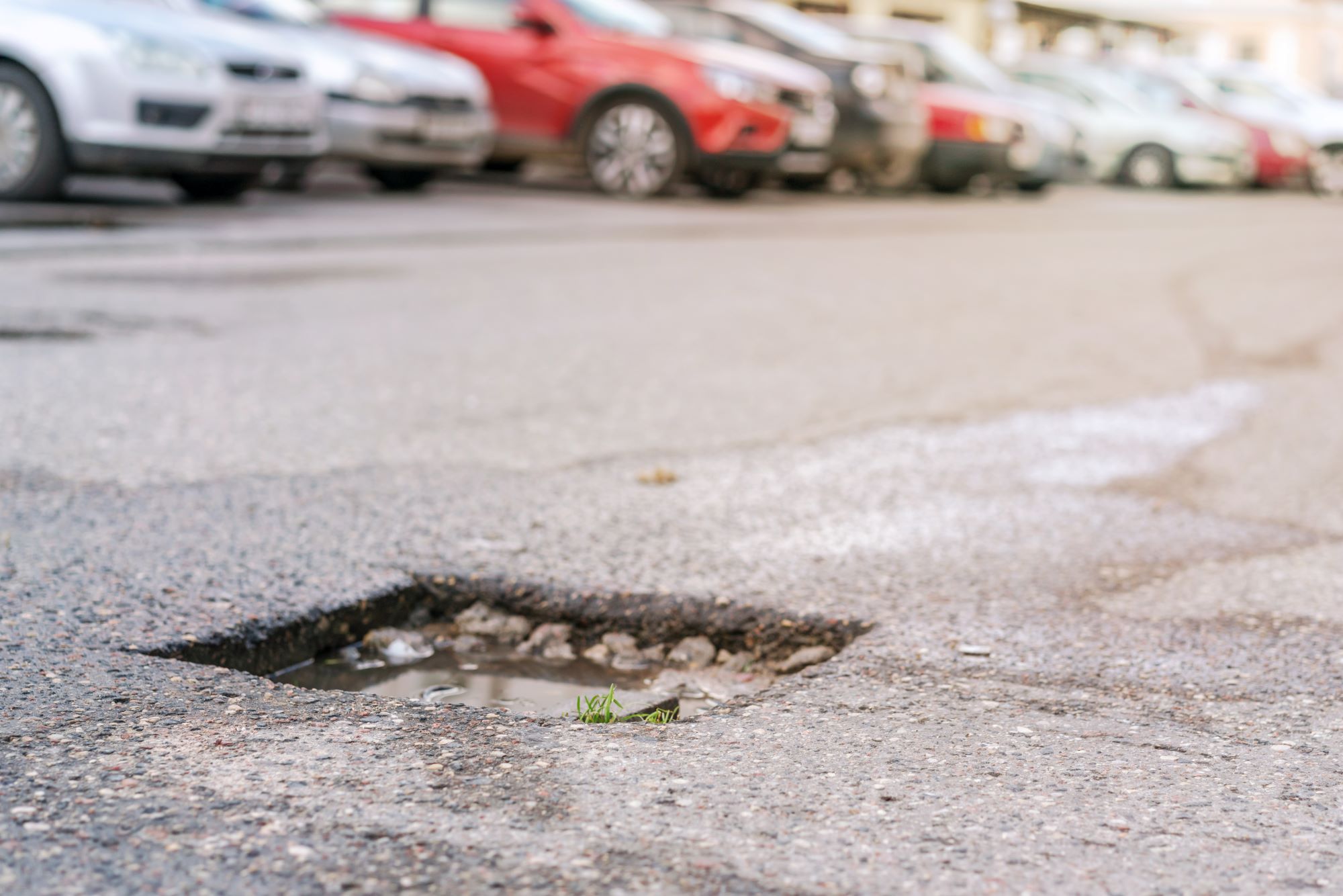 Everything You Need to Know About Parking Lot Repair - Neighbor Blog