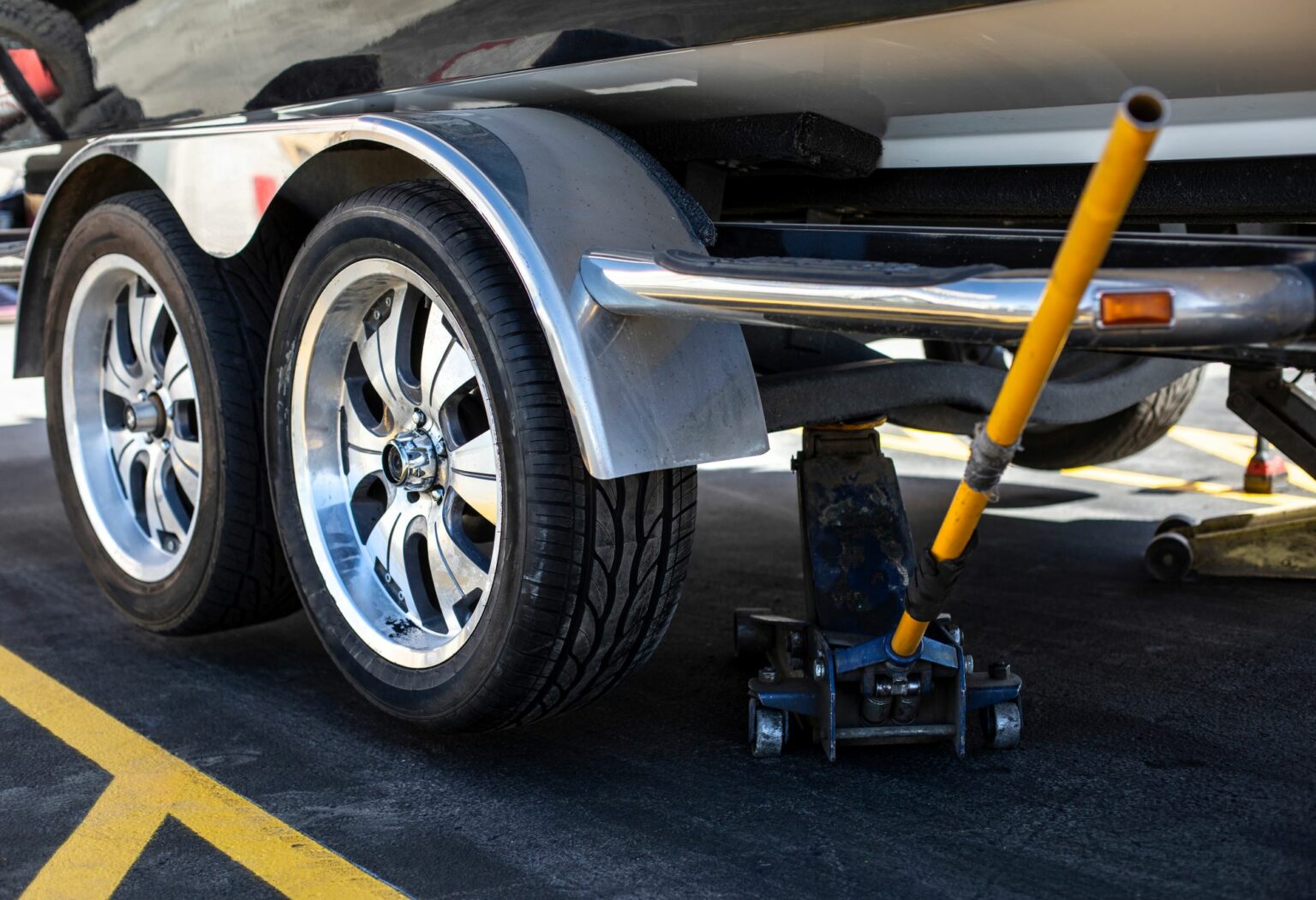 How Tall Is a Boat on a Trailer? A Comprehensive Guide - Neighbor Blog