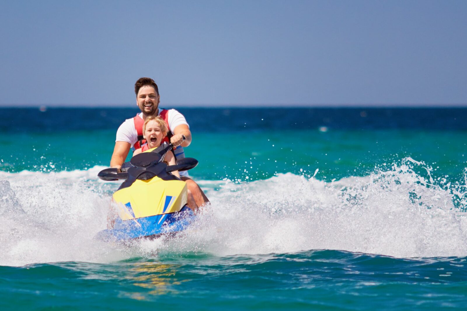 Jet Ski vs Boat: A Comprehensive Guide to Choosing the Right Watercraft ...