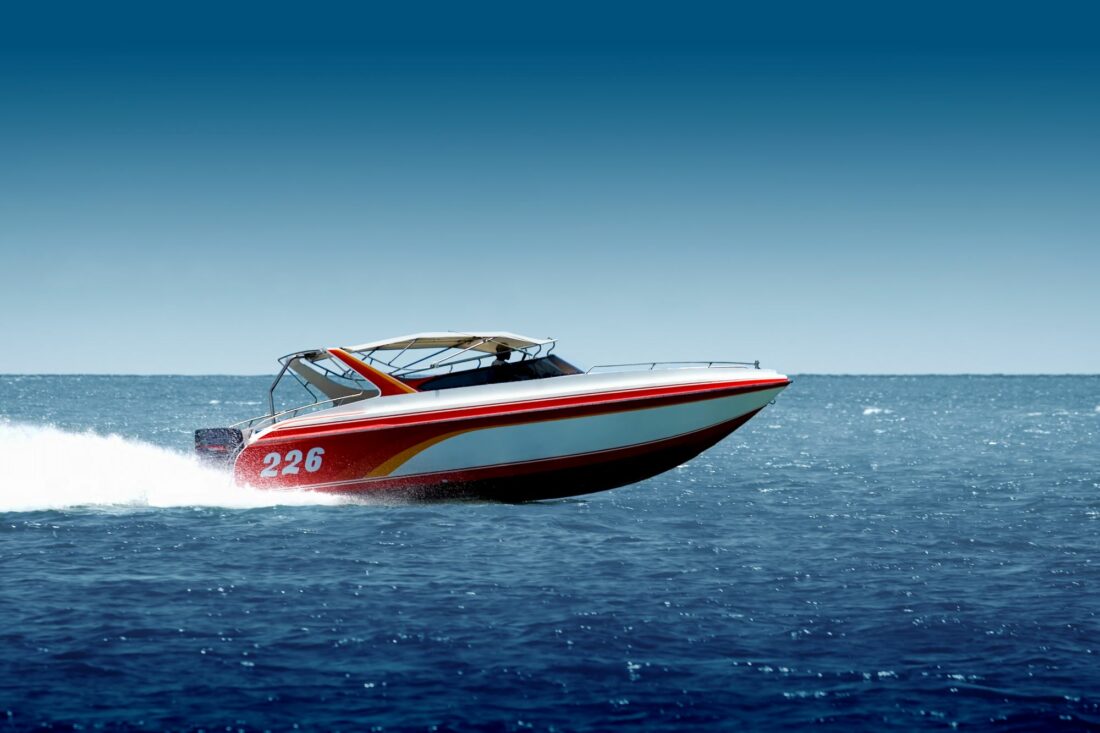 The 4 Classes of Boats: A Complete Overview - Neighbor Blog