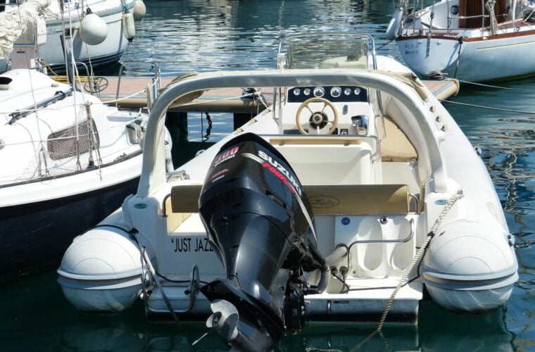 Jet Ski vs Boat: A Comprehensive Guide to Choosing the Right Watercraft ...