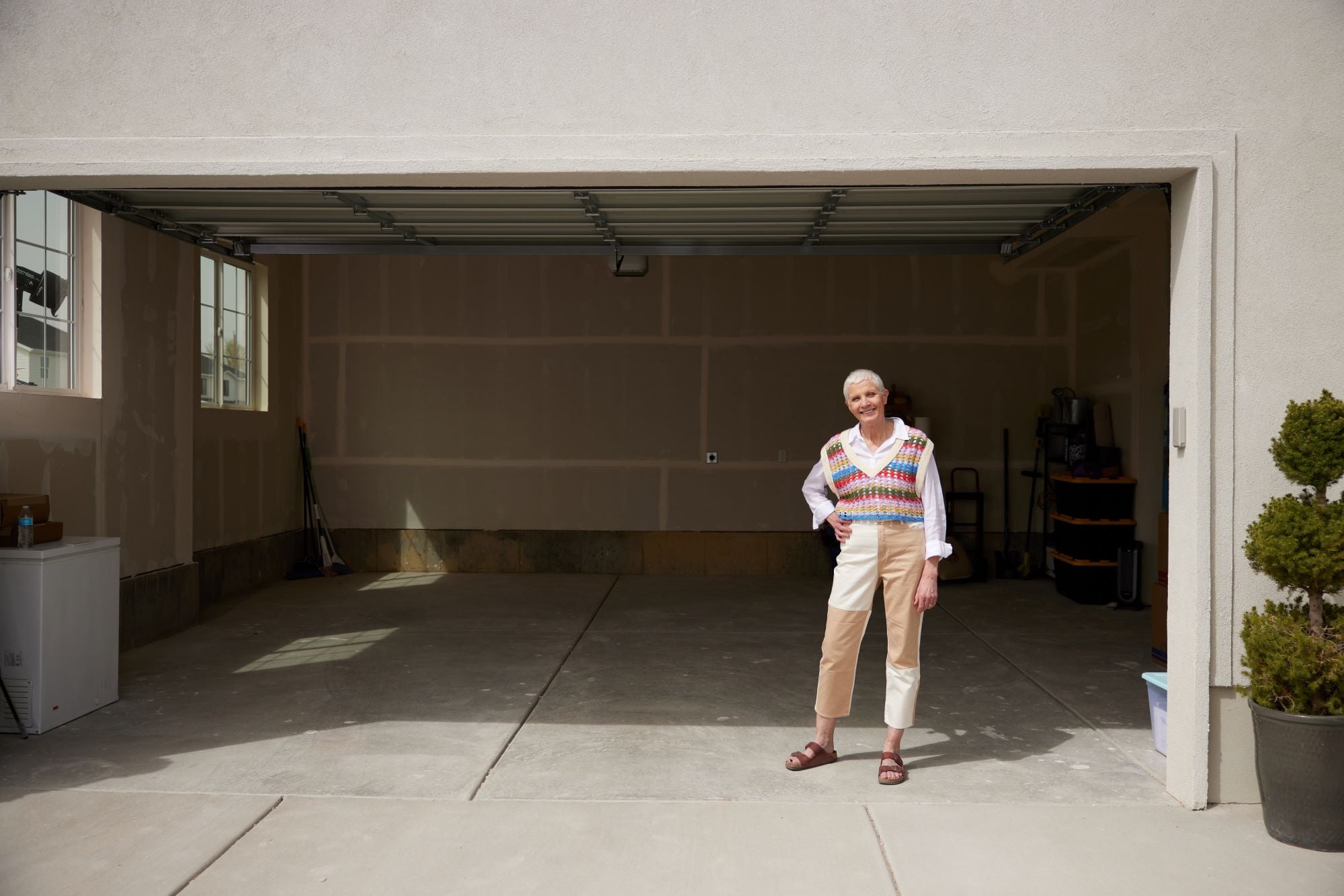 Converting a Garage to Living Space: How to Do It - Neighbor Blog