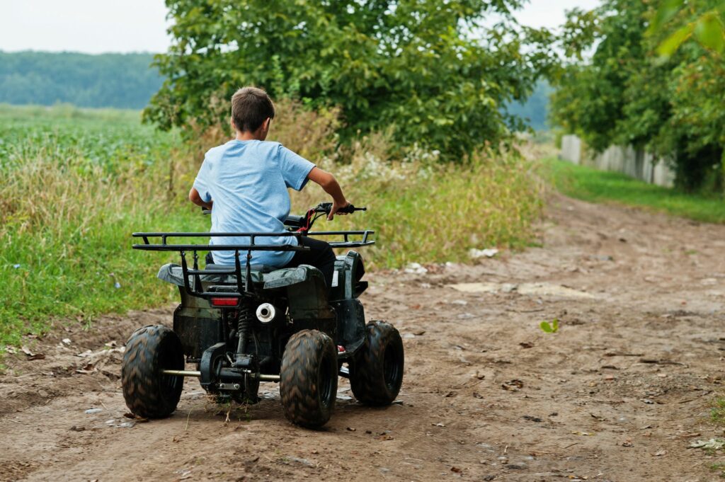 The Best ATVs for Kids to Use: Four-Wheelers for Young Riders ...