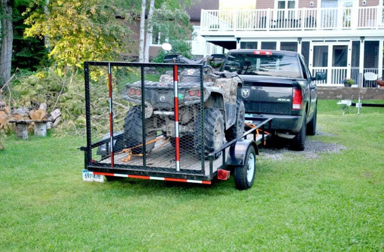 UTV Trailers: Choosing the Best One For You - Neighbor Blog