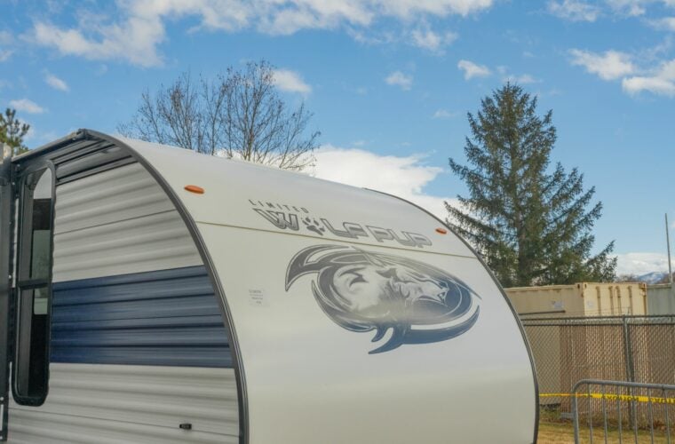 5 Key Differences between CDL and Non-CDL Licenses - Neighbor Blog