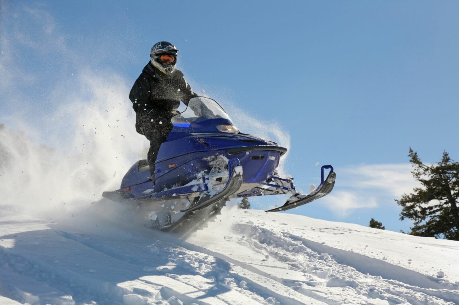 The 4 Best Snowmobile Brands - Neighbor Blog