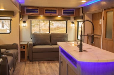 Top Picks: Best RV for Couples - Neighbor Blog