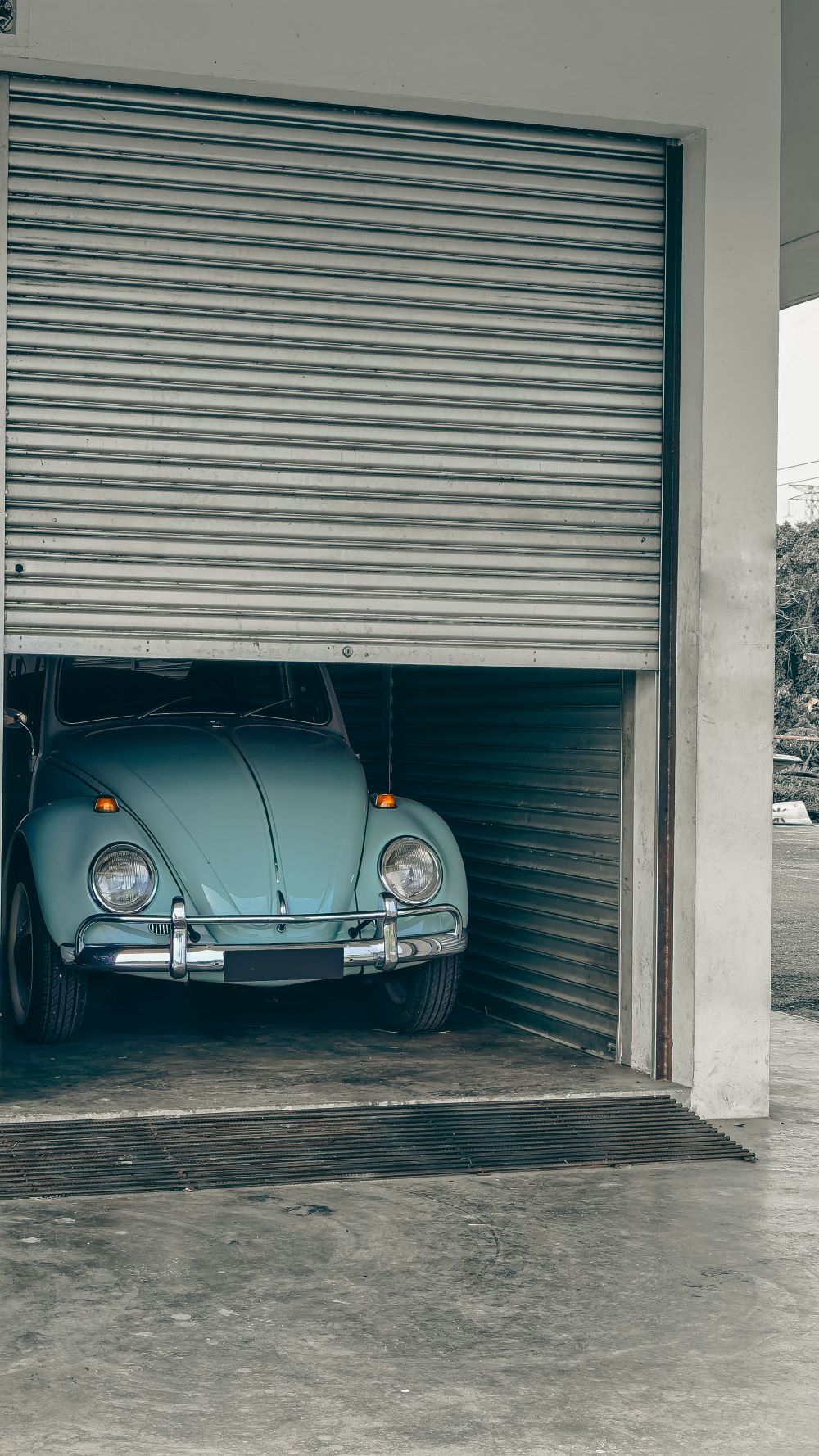 Complete Guide on How to Restore Classic Cars: Tips for First-Time ...