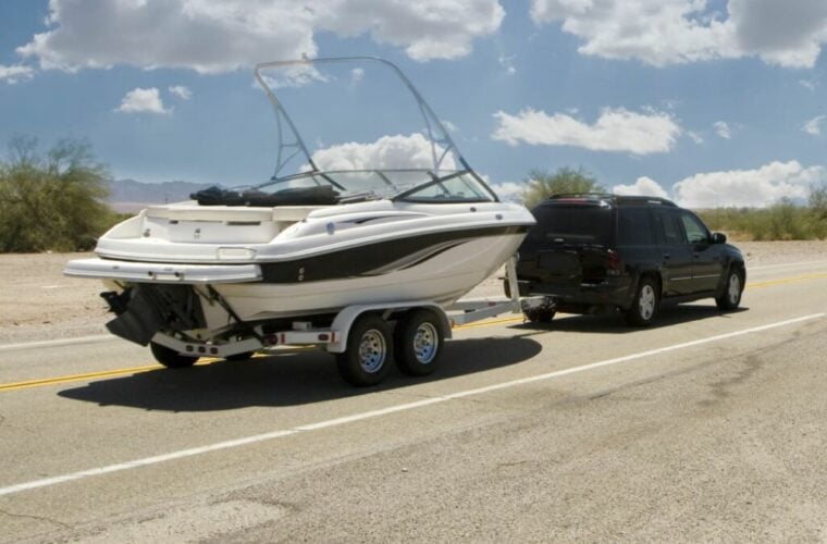 The 4 Classes of Boats: A Complete Overview - Neighbor Blog